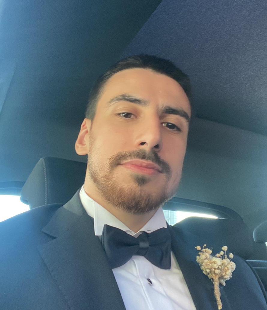 Baris Ozcelikay | Personal Web Page